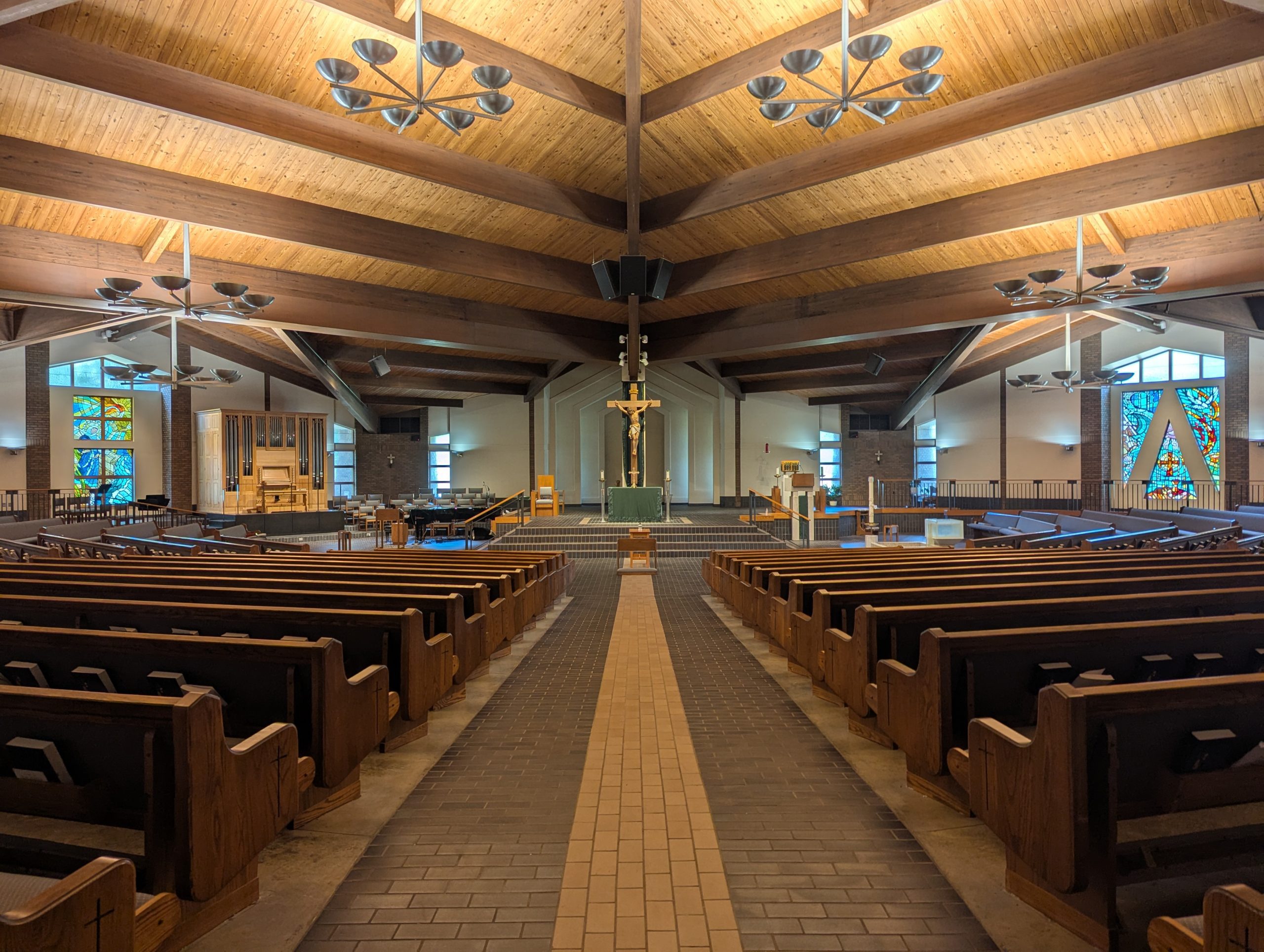 Pipe Organ – Our Lady of the Lake Parish